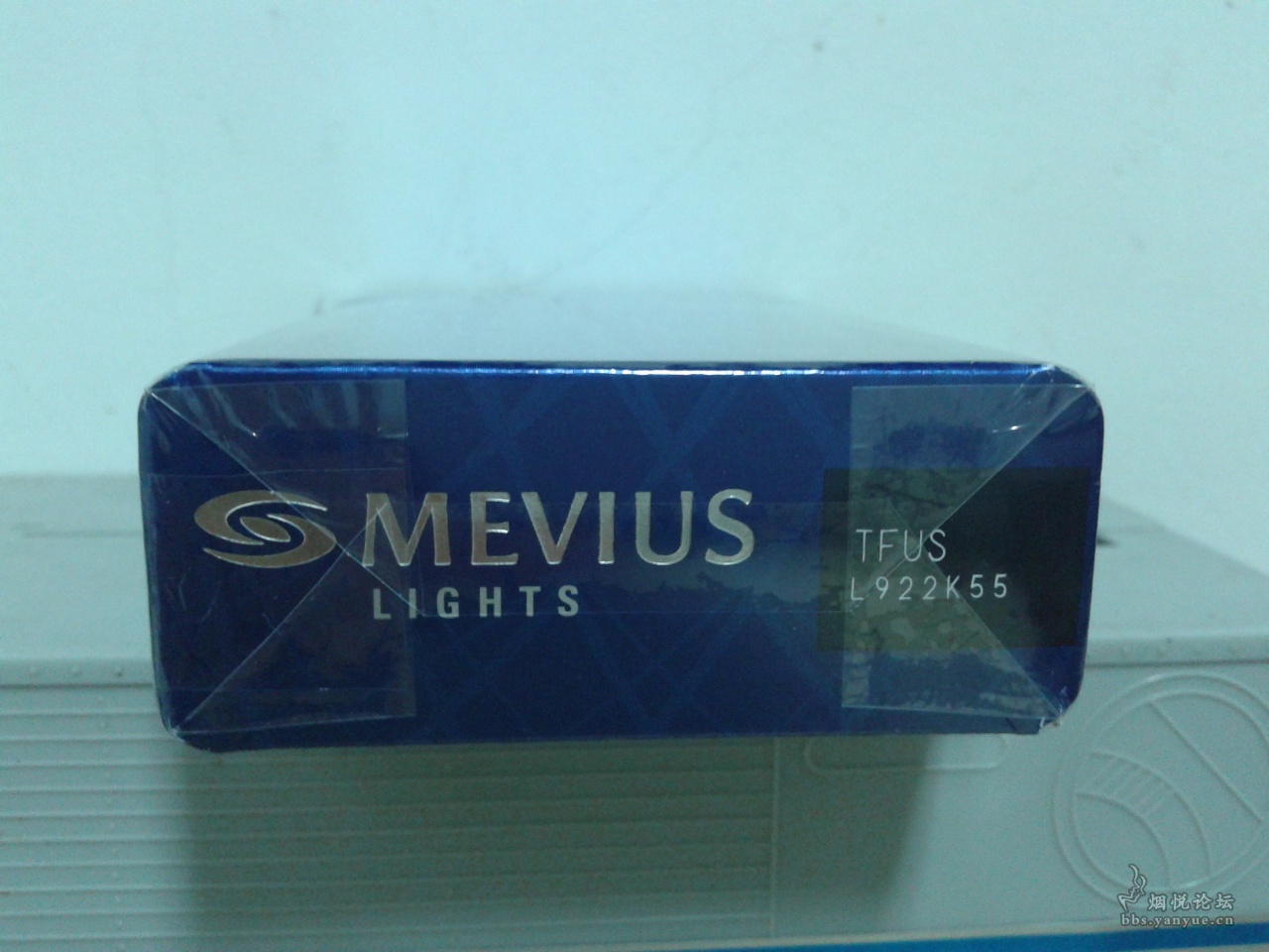 日免限量版MEVIUS 8毫克实物3D标 - 烟标天地 - 烟悦网论坛