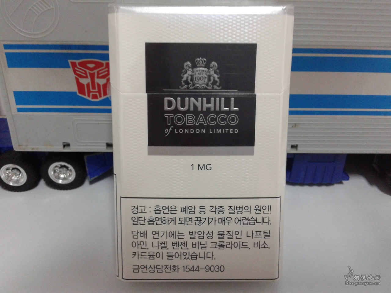 韩免DUNHILL 1毫克伦敦限量版实物3D标 - 烟标天地 - 烟悦网论坛