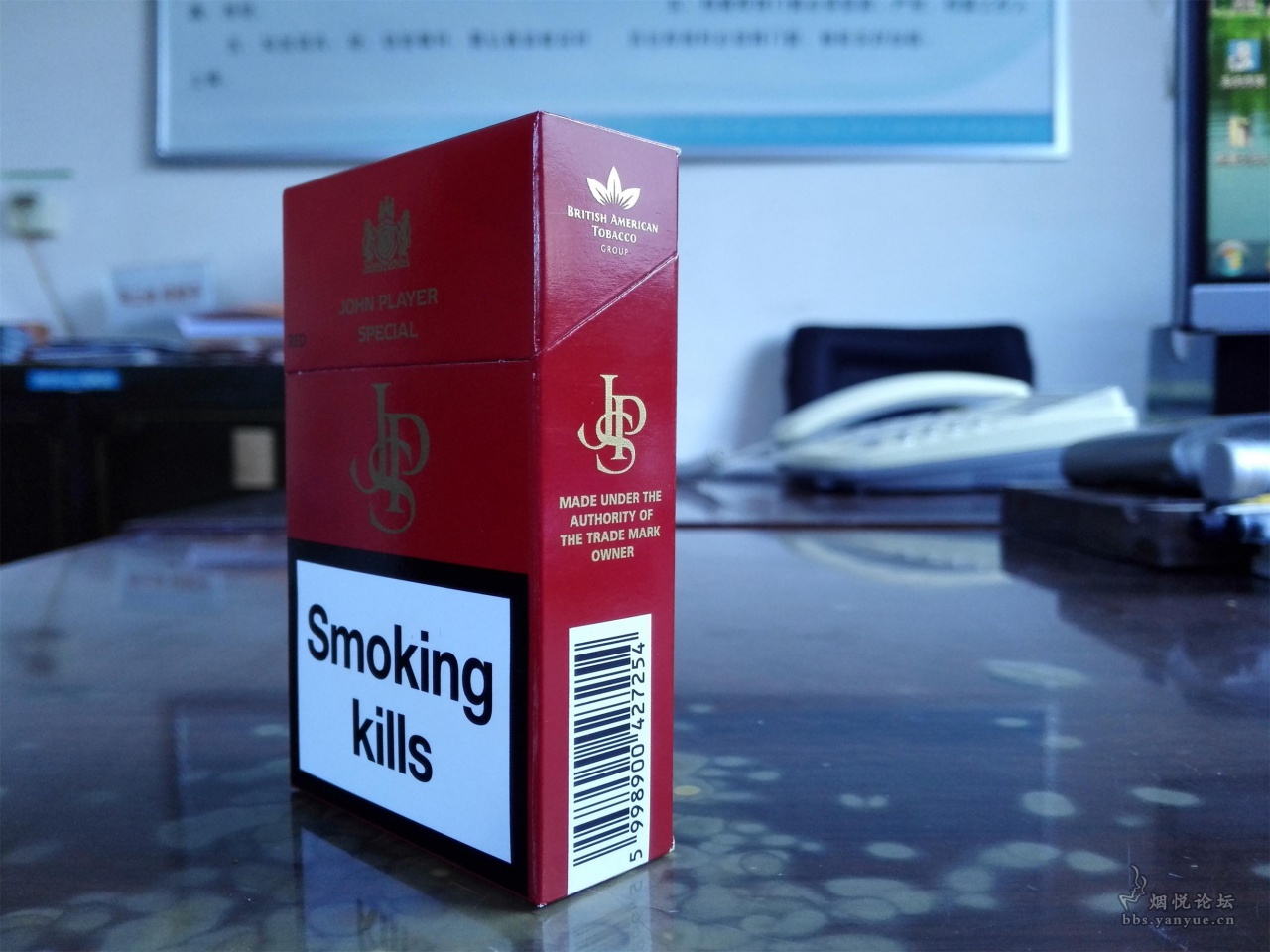 （免税版）JPS（JOHN PLAYER SPECIAL）硬红 - 香烟漫谈 - 烟悦网论坛