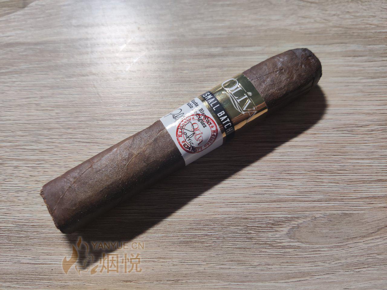 Oliva Small Batch Double Robusto Maduro Box Pressed - 雪茄交流 - 烟悦网论坛