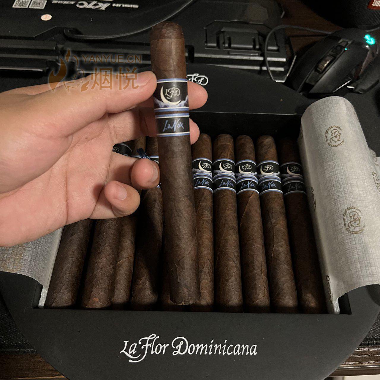 品鉴lfd多米尼加之花-大暗月 - 雪茄交流 - 烟悦网论坛