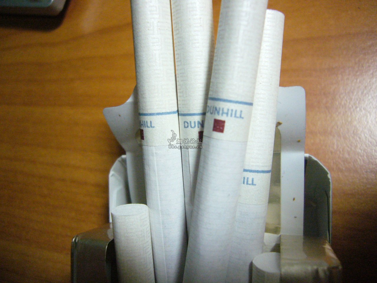 Dunhill FINE CUT 系列 4mg RELOC新包裝 (台灣境內版) - 香烟漫谈 - 烟悦网论坛