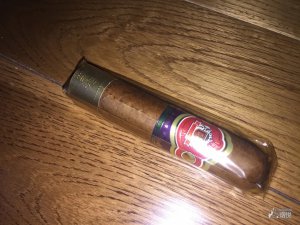 Wang Guan Gold Coast---王冠黄金海岸 - 雪茄交流 - 烟悦网论坛